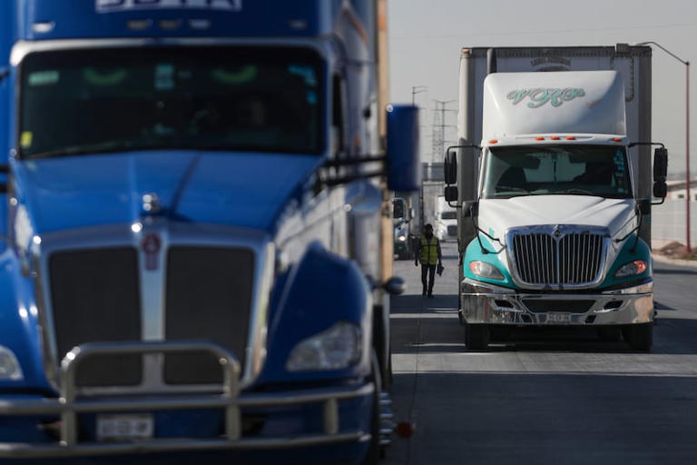 Republicans stand by Trump as Democrats unleash messaging blitz over ...