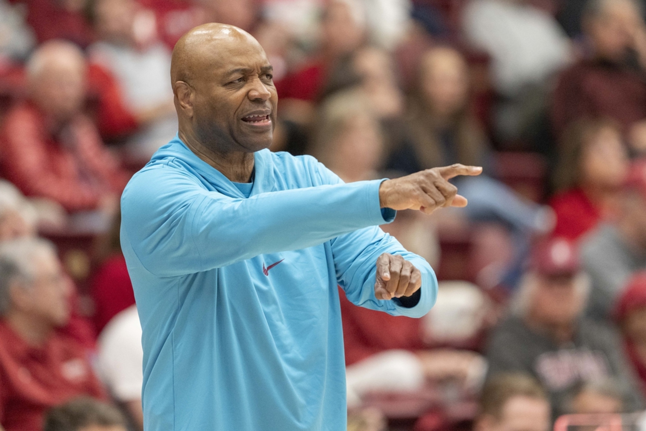 Florida State's Leonard Hamilton resigning at end of season