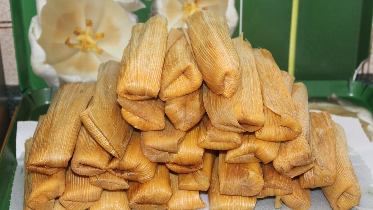 Candlemas Day: The Meaning Behind the Tamales Shared on February 2nd