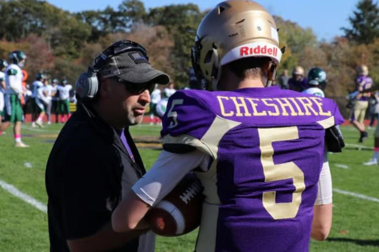 Sayville football coach Reade Sands steps down after great 8-year run