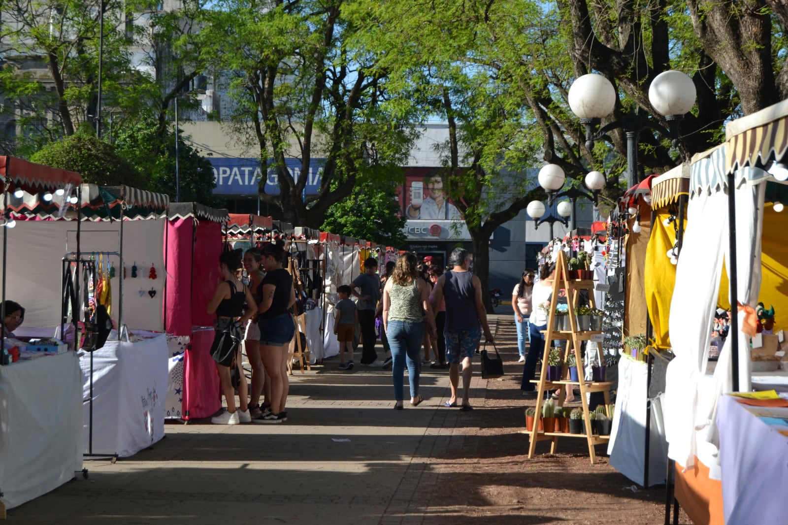 Se encuentra abierta la convocatoria para participar en Plaza Feria 2025 Se encuentra abierta la convocatoria para participar en Plaza Feria 2025