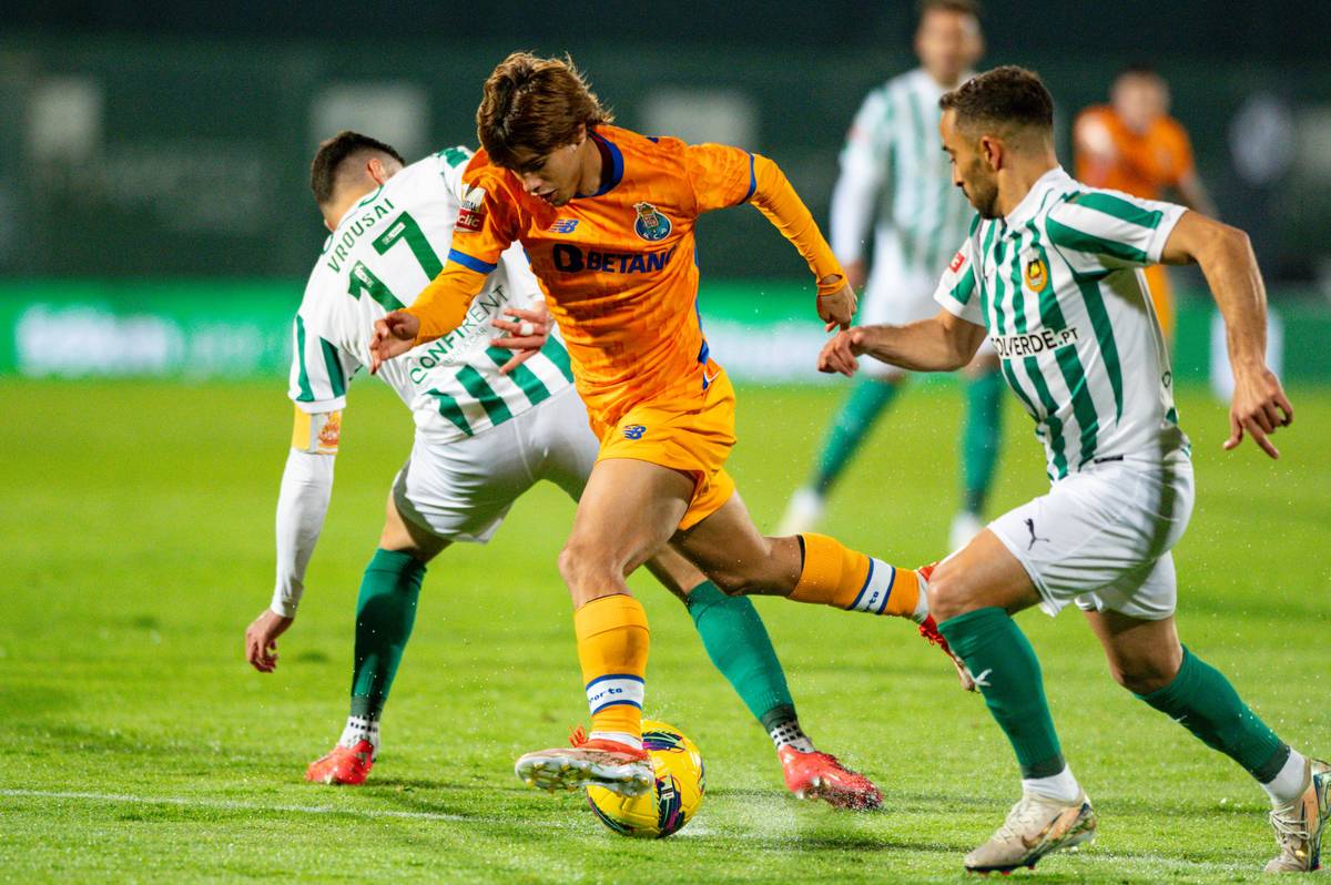 Chame-se fulano, sicrano ou beltrano, nenhum treinador resiste no FC ...