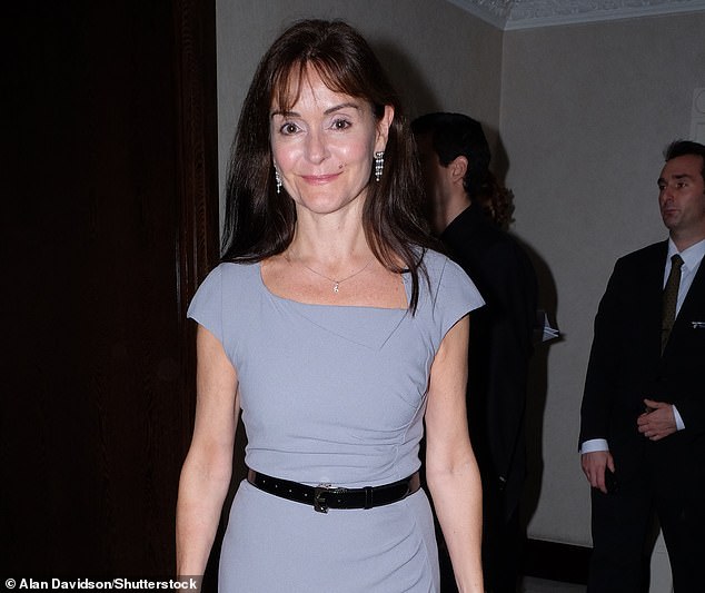 Starmer forced to deny that he broke Covid rules to meet voice coach