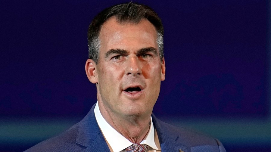 Oklahoma Gov. Stitt announces DOGE-OK