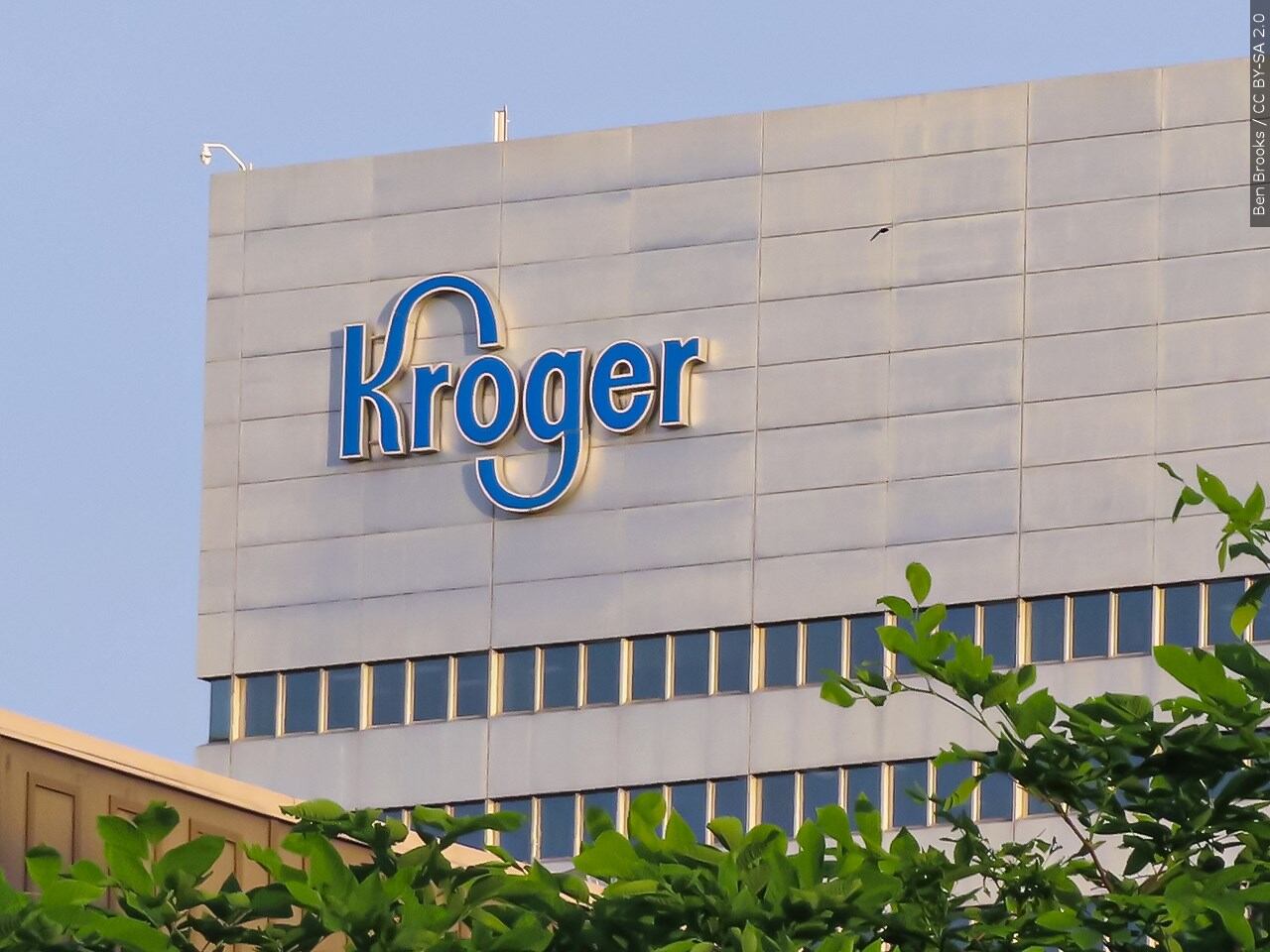 Workers vote to strike at Kroger stores