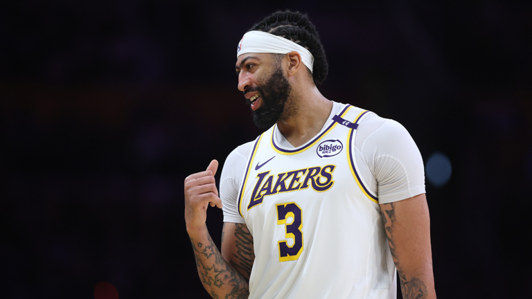Anthony Davis posts heartfelt farewell to Lakers after Luka Doncic ...