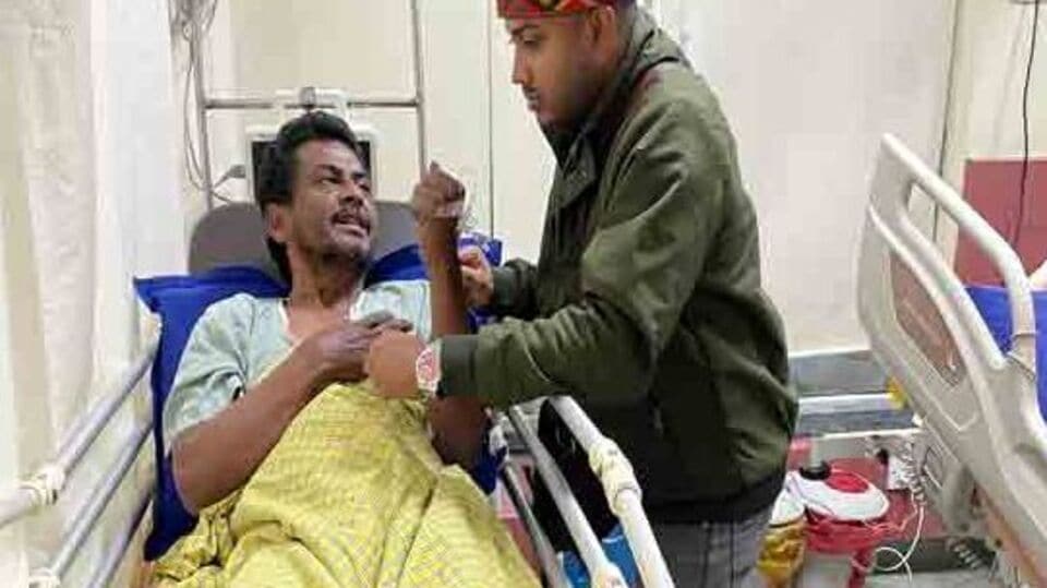 BJP leader found begging: পেট চালাতে তারাপীঠে ভিক্ষা করছিলেন BJP নেতা, দুর্নীতির বঙ্গে ভাইরাল ...