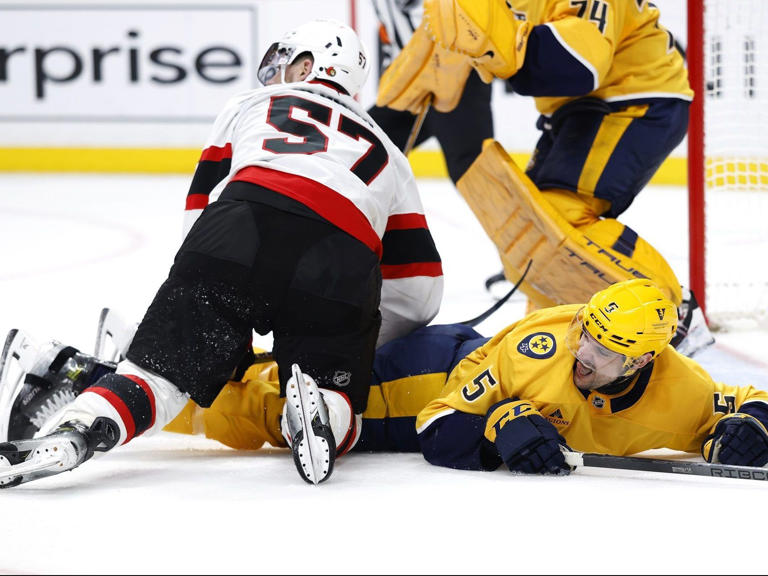 Ottawa Senators win fifth straight, beat Nashville Predators
