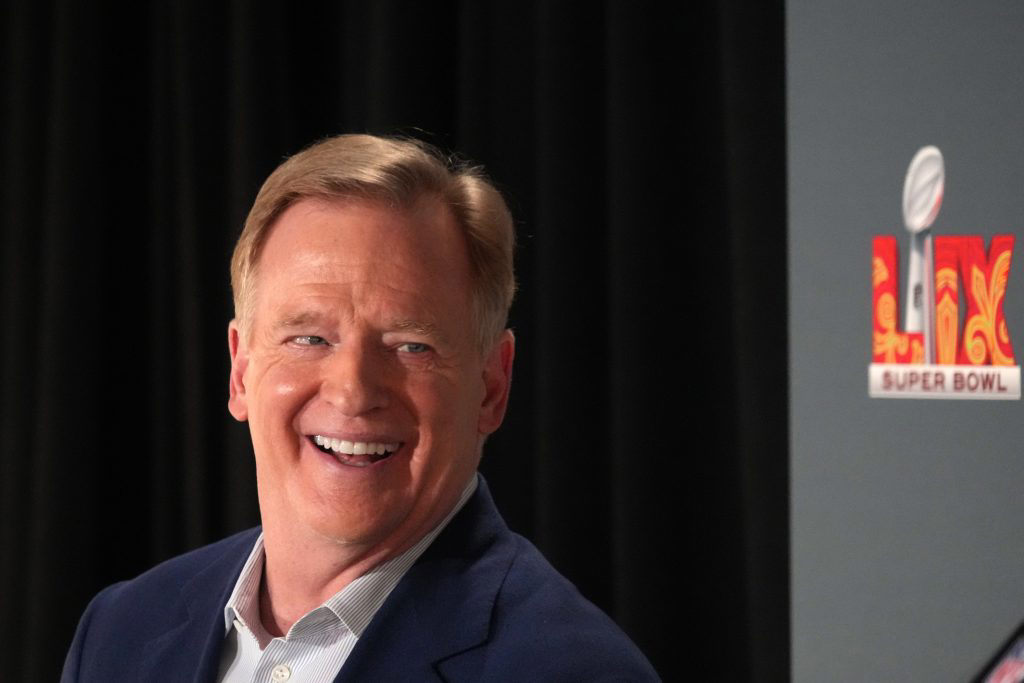 Roger Goodell pushes back on Donald Trump Roger Goodell pushes back on Donald Trump