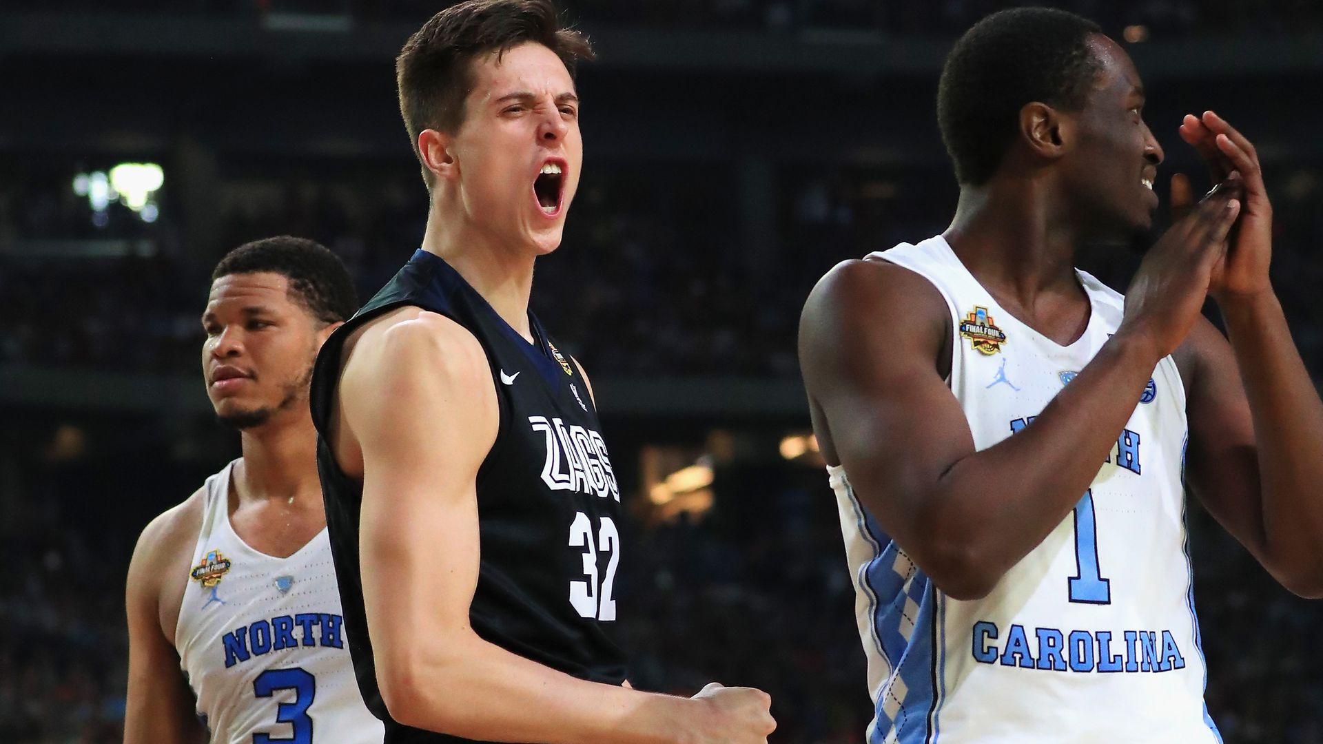 Zach Collins Traded to the Chicago Bulls