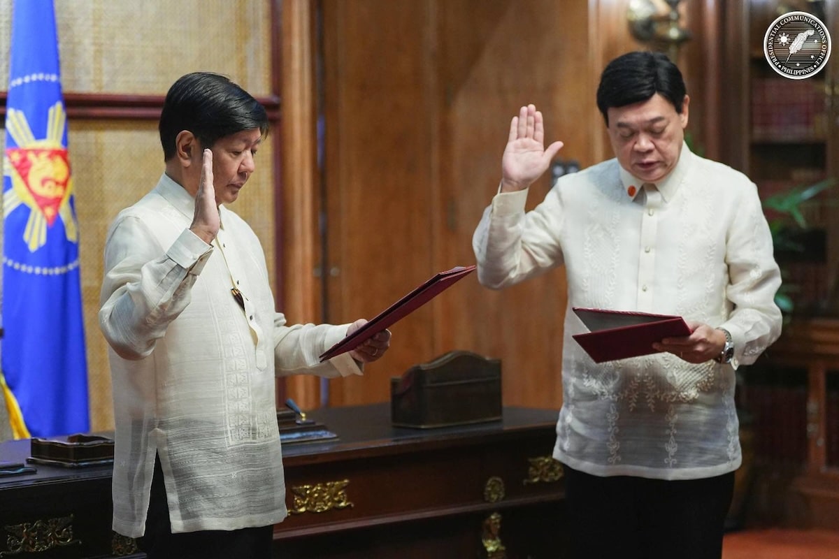 Orthopedic surgeon Edwin Mercado is new PhilHealth president, CEO