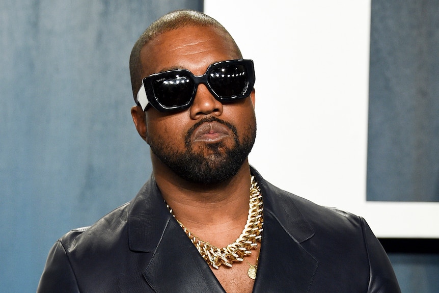 Kanye West dan Bianca Censori Menggemparkan Grammy Awards 2025