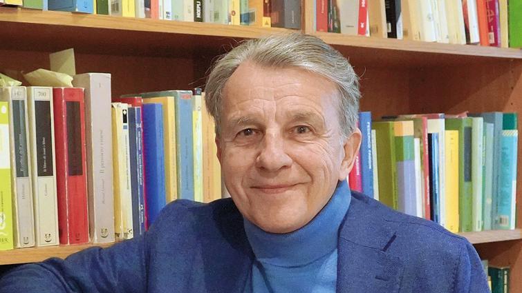 Raffaele Morelli: «Ai pazienti non do psicofarmaci e non chiedo il loro ...