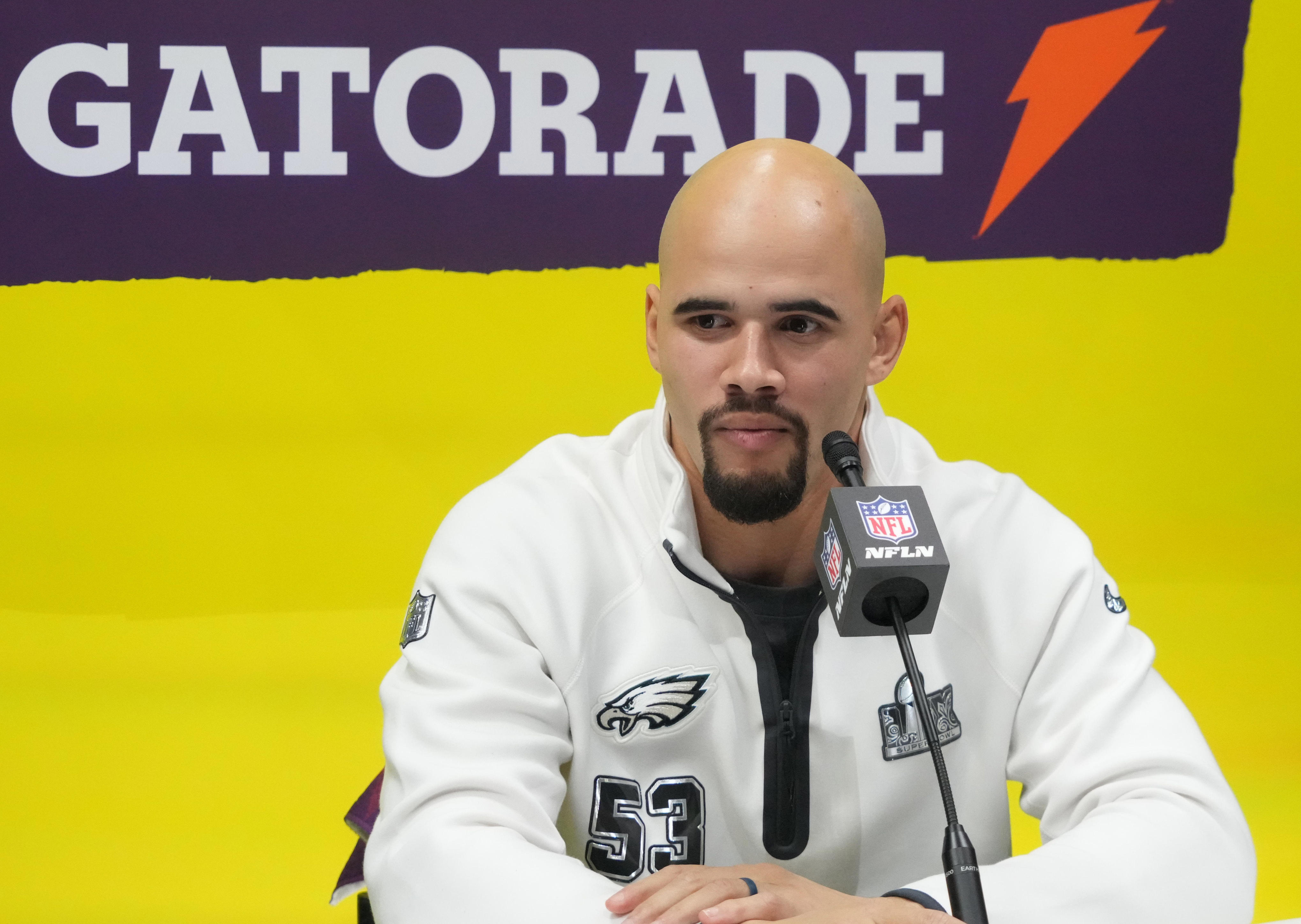 Eagles LB Zack Baun explains what Bears are getting in DC Dennis Allen