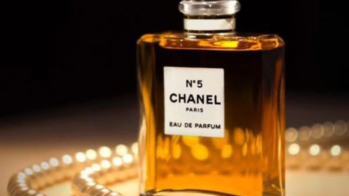 The Most Elegant and Exquisite Perfumes for Women