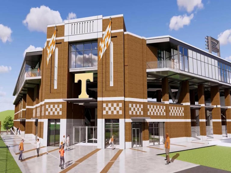 Vols baseball coach Vitello impressed with the renovated Lindsey Nelson ...