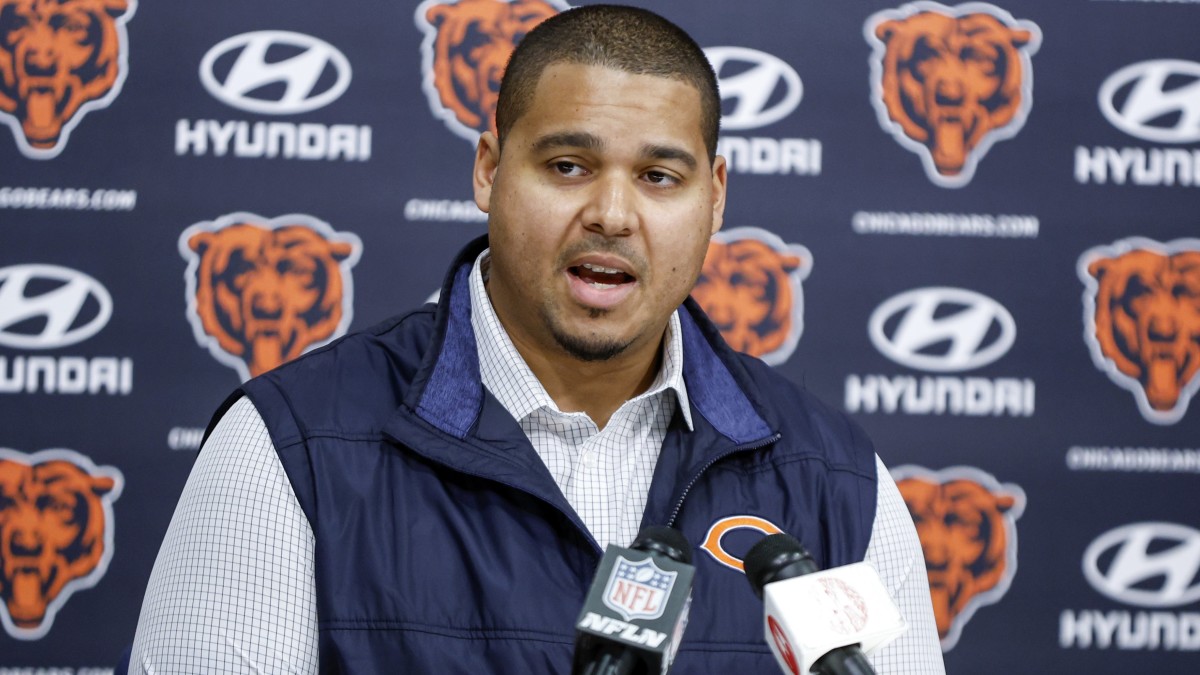 Details Emerge on Bears' Extension Plans for GM Ryan Poles