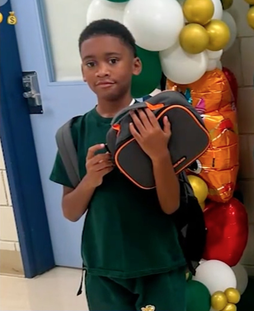 10-year-old ‘superhero’ saved little sister in Philly plane crash ...