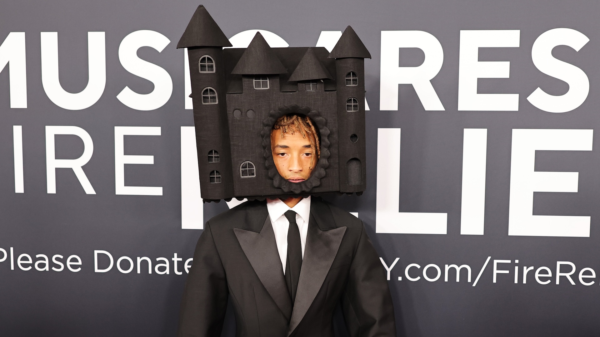 Jaden Smith Wore a $4,600 Castle-Shaped Hat to the Grammys