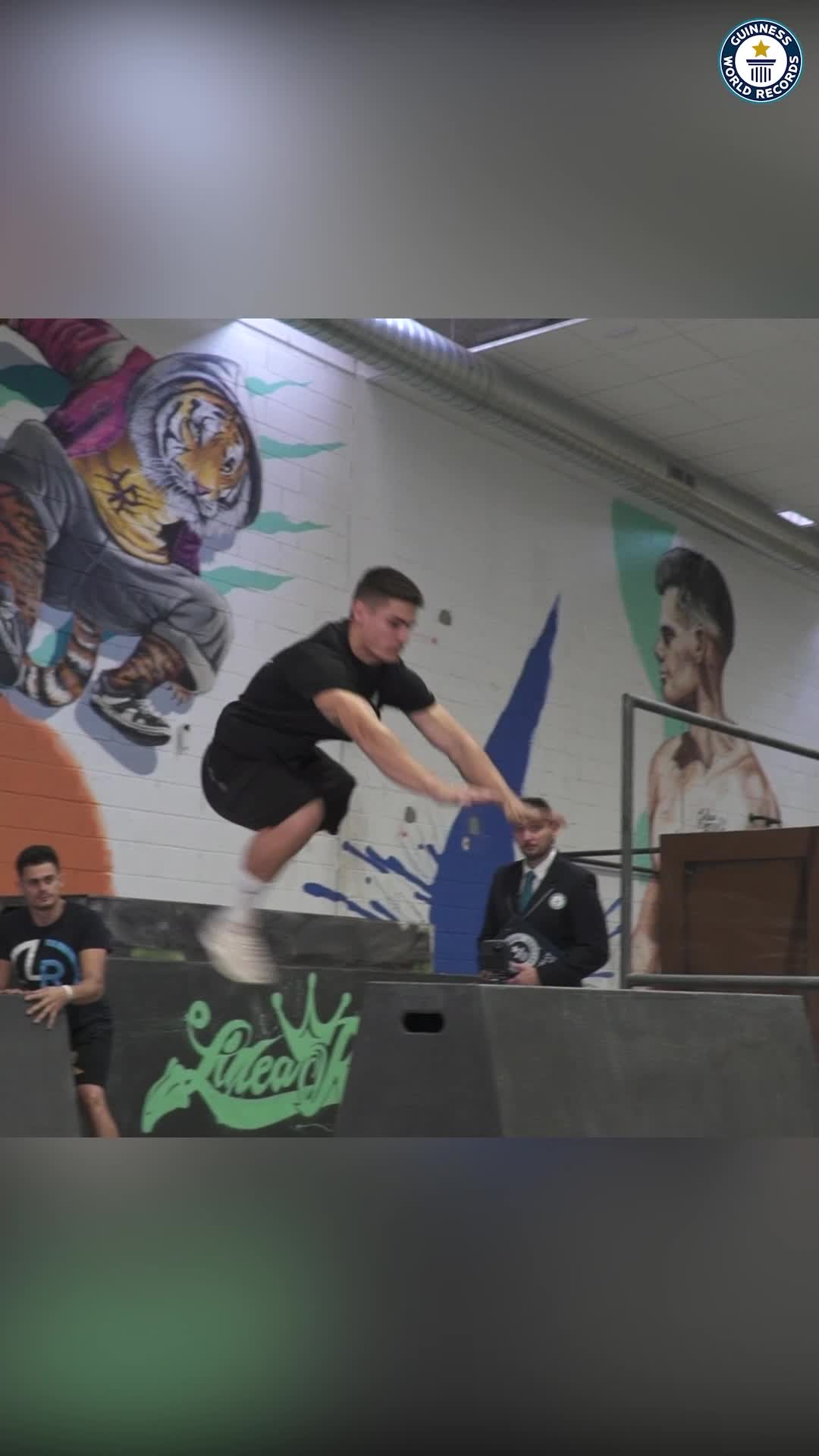 Rubén sets new Guinness World Records title in parkour dash jump
