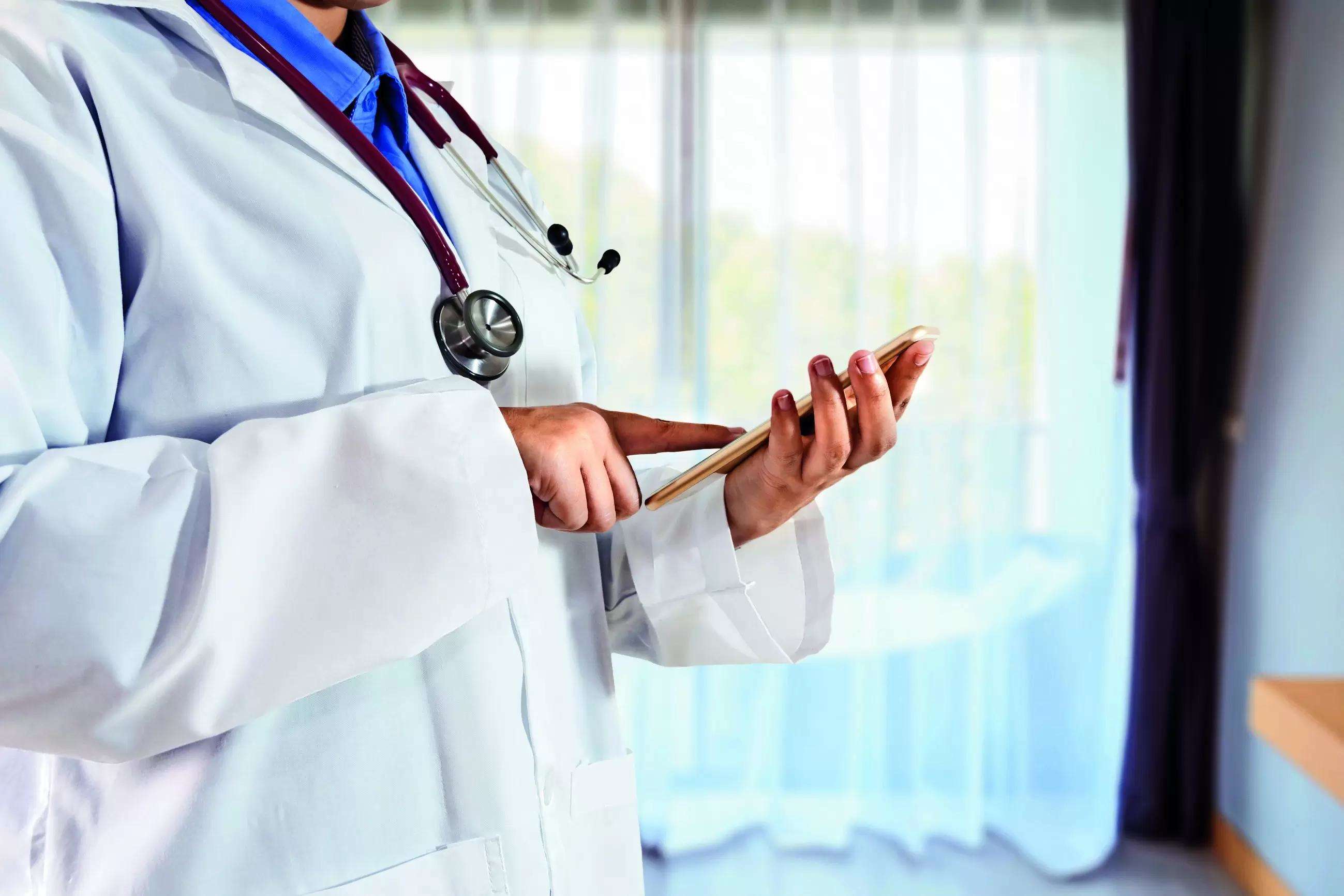 Government eyes PG route to create 10,000 new medical seats