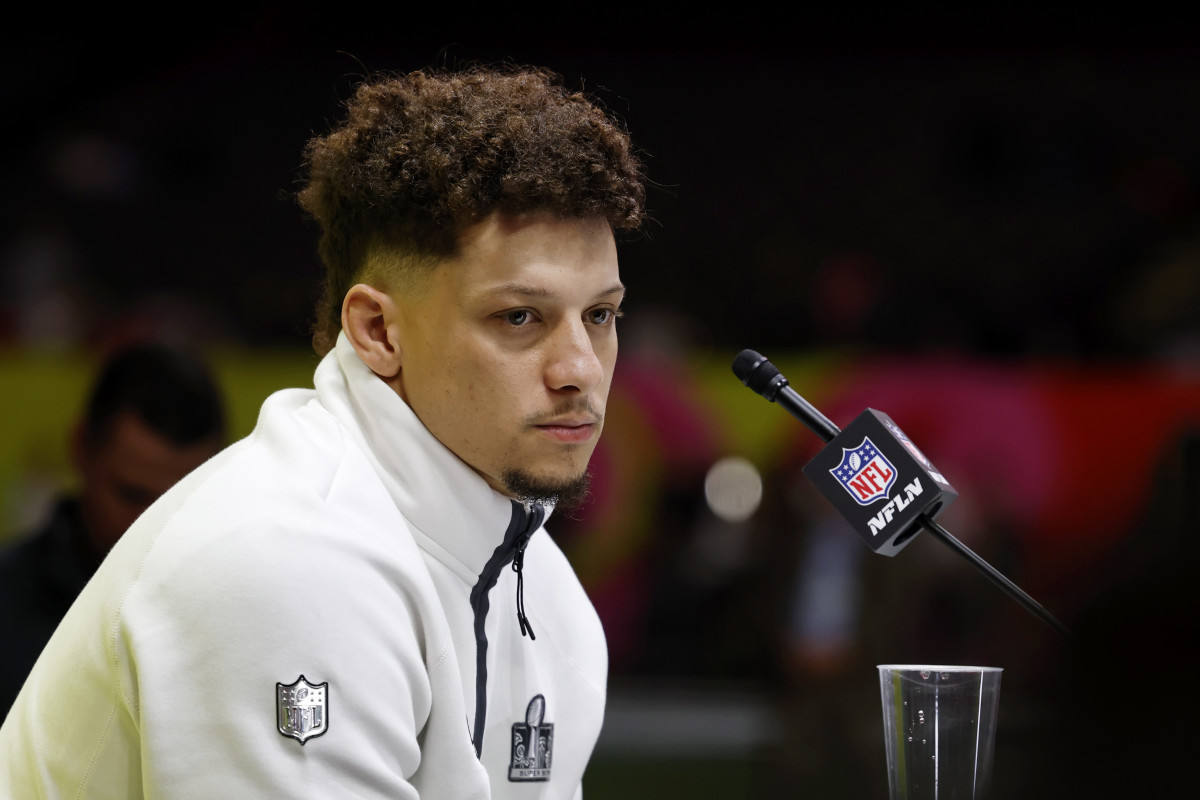 Patrick Mahomes' Four-Word Message to Departing Chiefs Teammate is ...