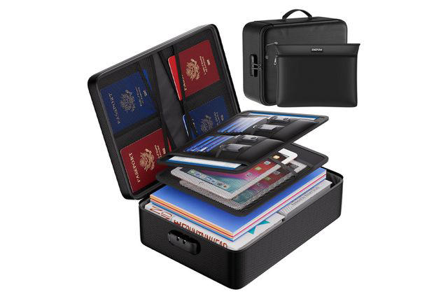 I’m a Professional Packer, and These 12 Genius Hacks Keep My Travel ...