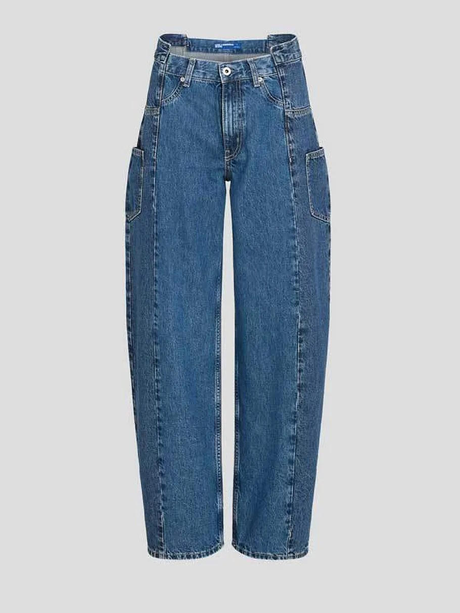 Trend alert! From Loewe to Zara, these are the barrel jeans that are ...