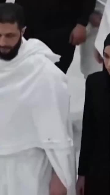 Ahmed El Şara'nın eşi kim, Latifa kaç yaşında?