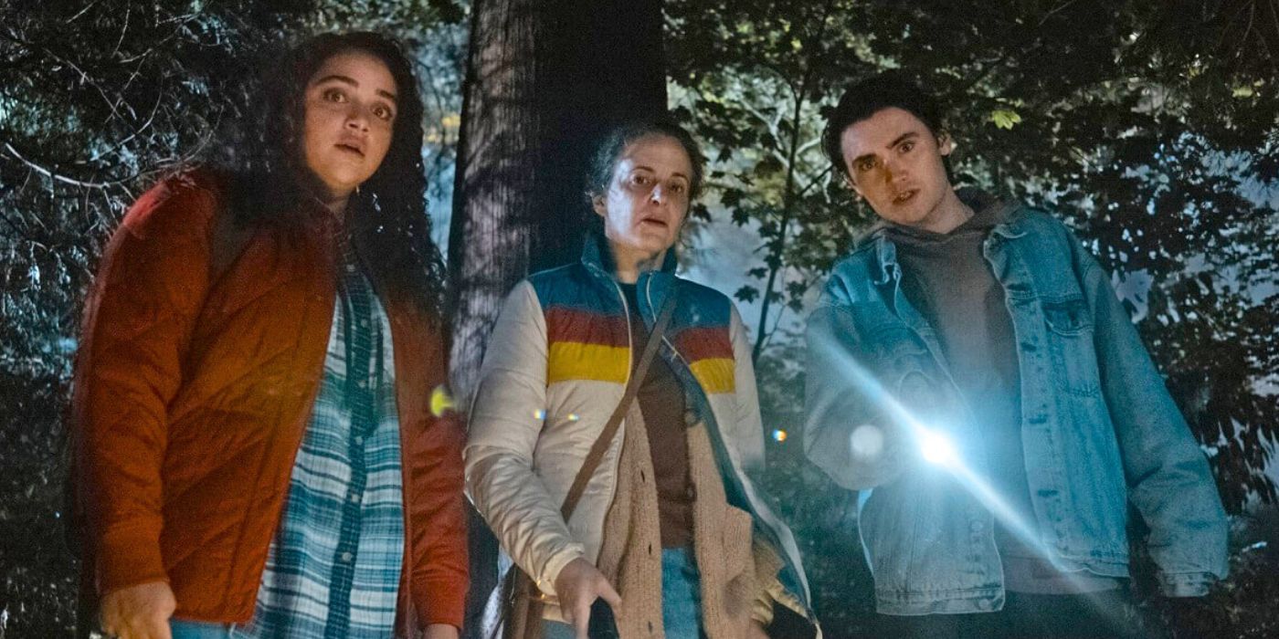 Nicole & Xavier's Surprising Storyline In School Spirits Season 2 ...