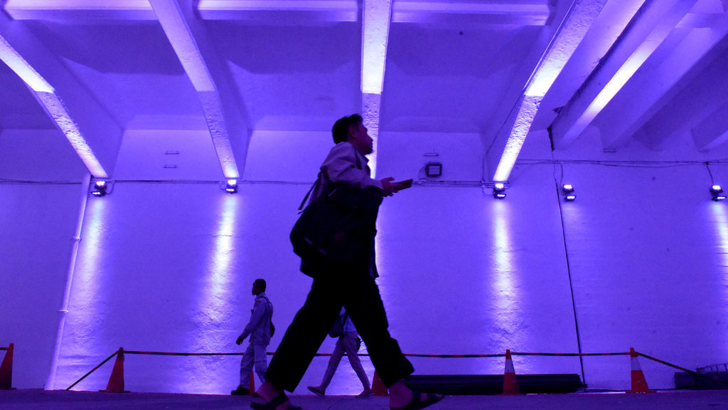 Adab Berjalan Menurut Islam, Dalil, dan Contohnya