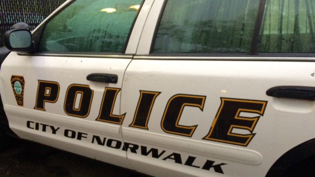 Man accused of breaking into Norwalk apartment, making threats about ...