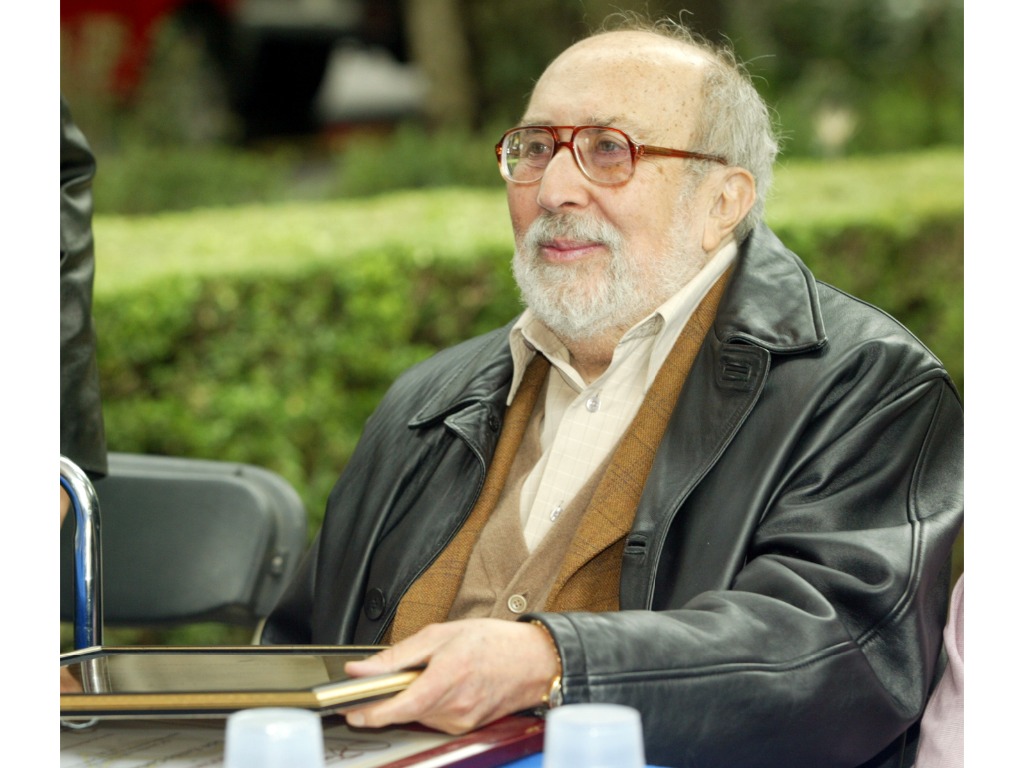 Festejarán el centenario natal de Carballido