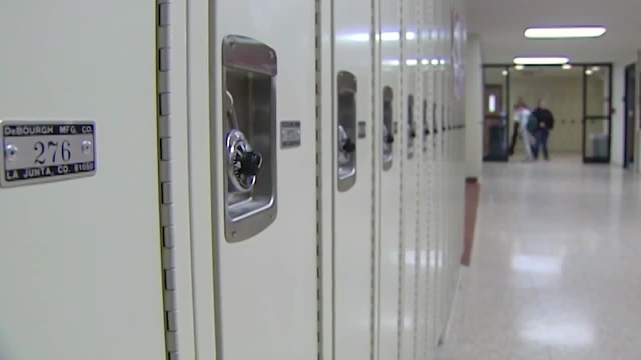 NBC5 In Depth: Exploring Gov. Scott's New School Model Proposal