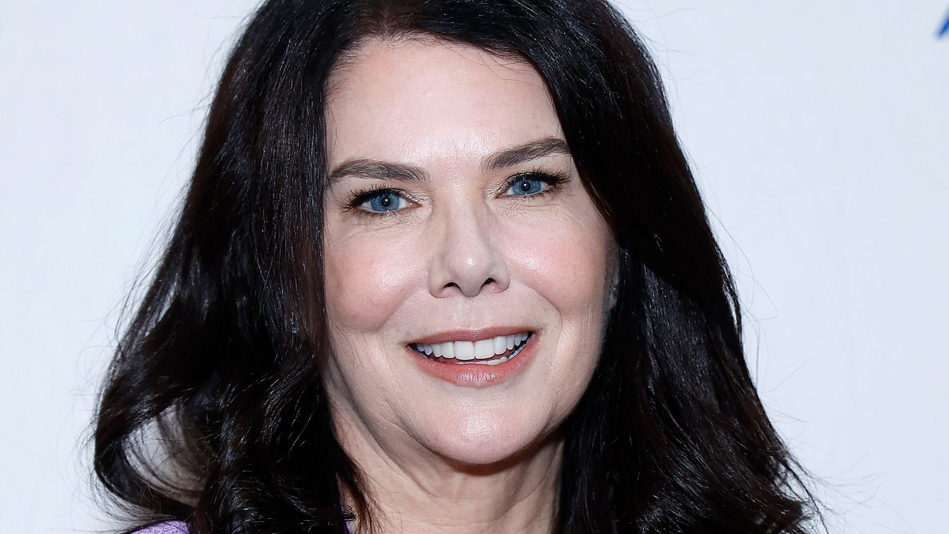 Gilmore Girls star Lauren Graham ‘can’t live without’ this magic skin ...