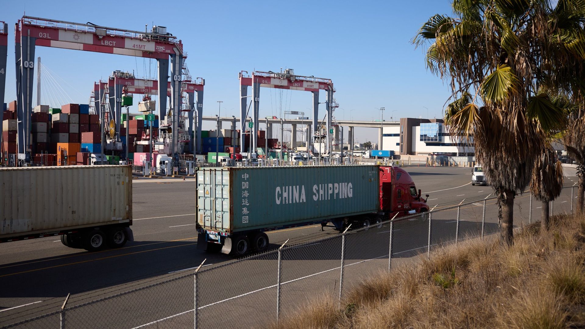 Pros and cons of tariffs