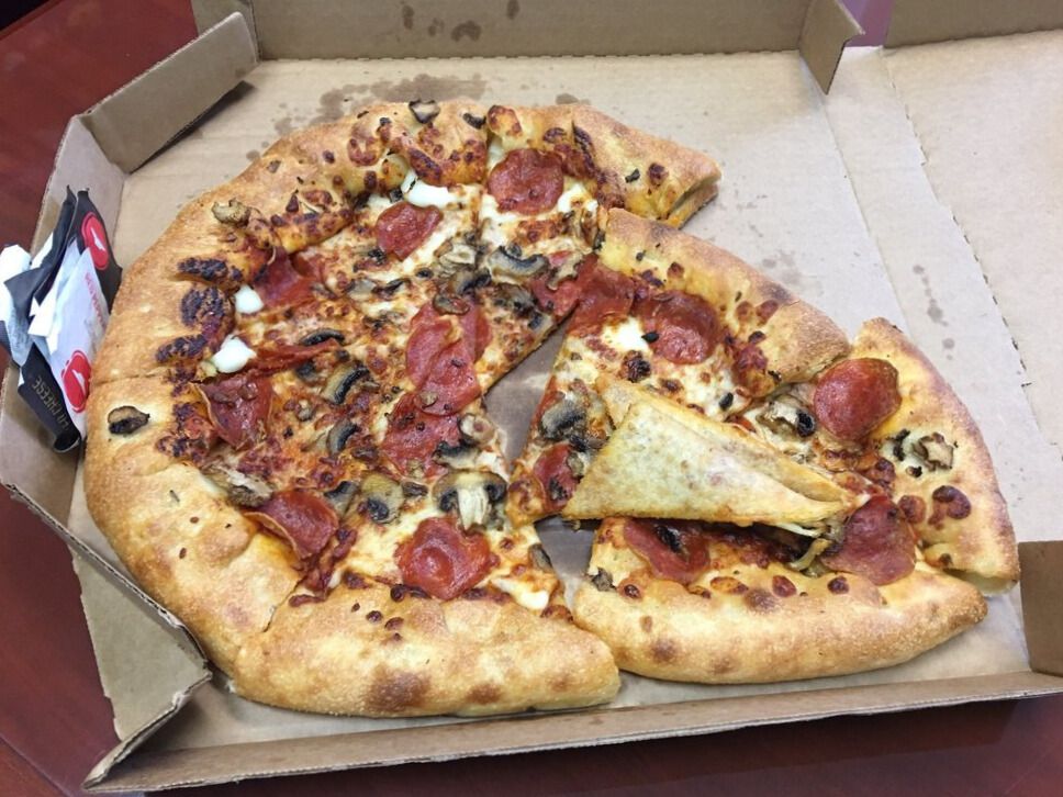 The 6 Absolute Worst Pizza Chains in America