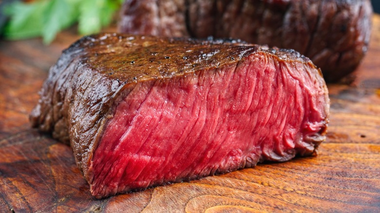 What Does It Actually Mean To Cut Meat Against The Grain?