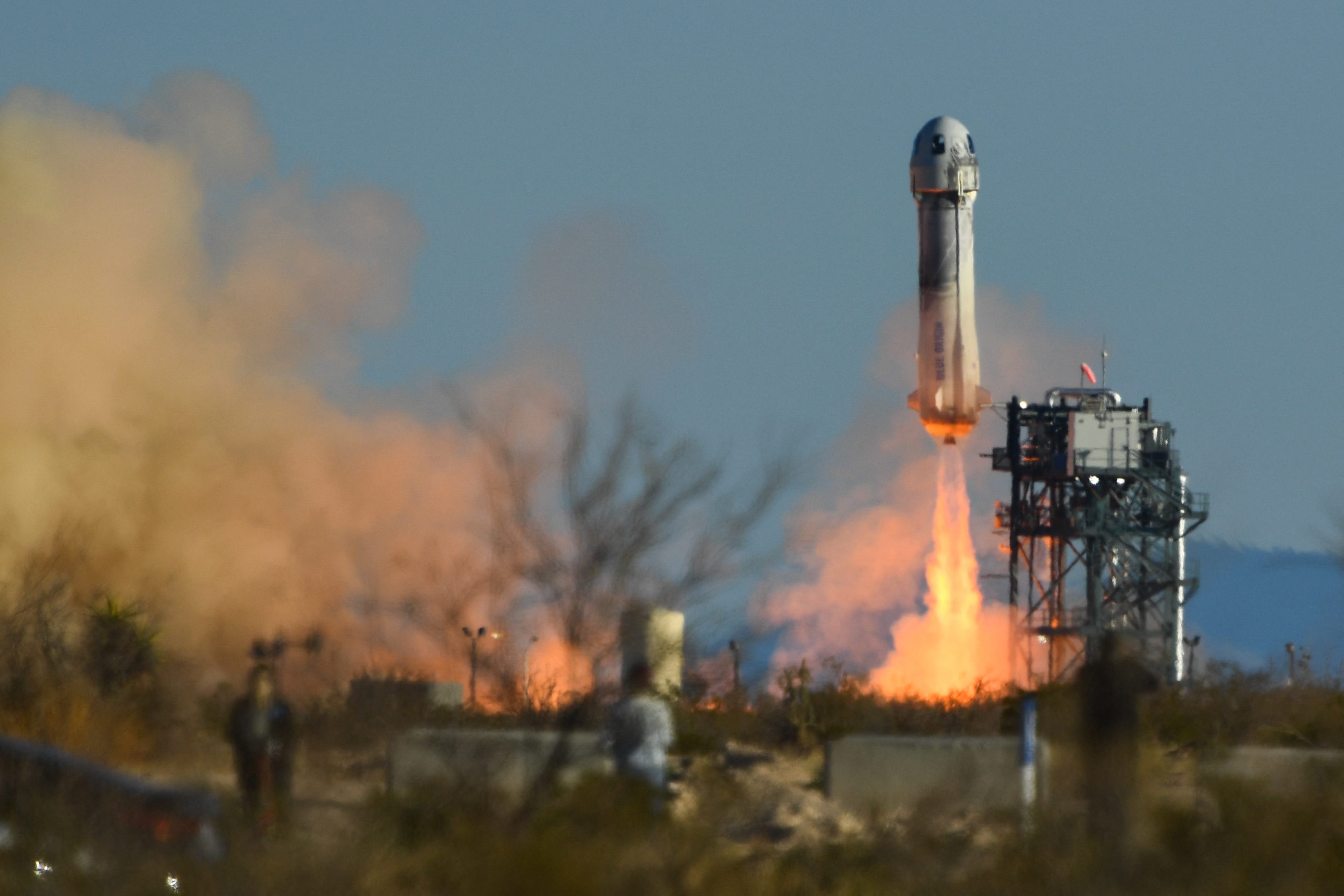 Blue Origin to simulate lunar gravity during New Shepard launch: How to ...