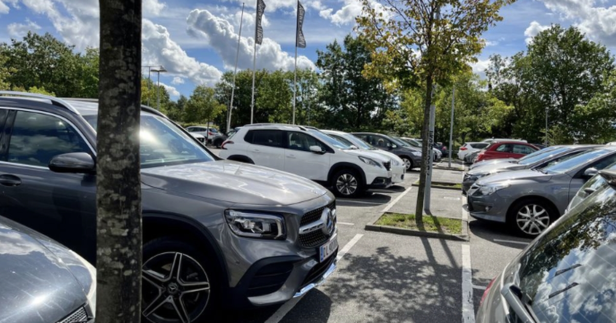 Bilister raser over automatisk funktion i nye biler: Forkorter bilens ...