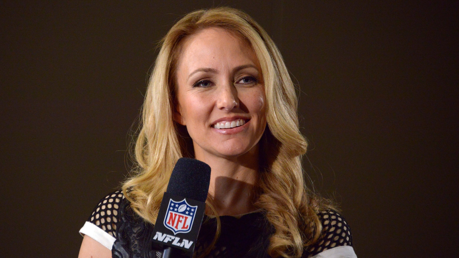 Lindsay Rhodes Talks Journey from NFL Network to Sumer Sports
