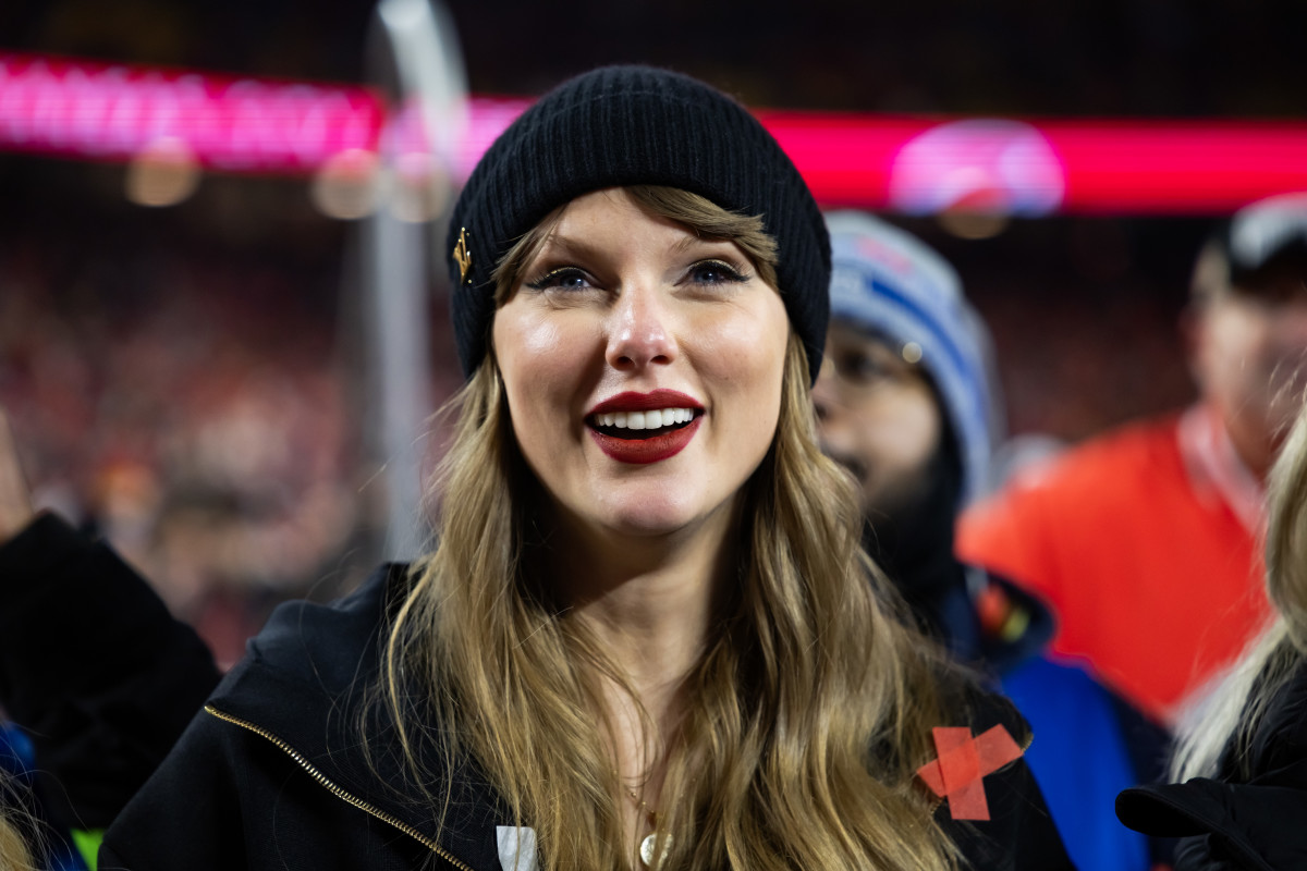 Will Taylor Swift be in the new Chiefs documentary? One episode title ...
