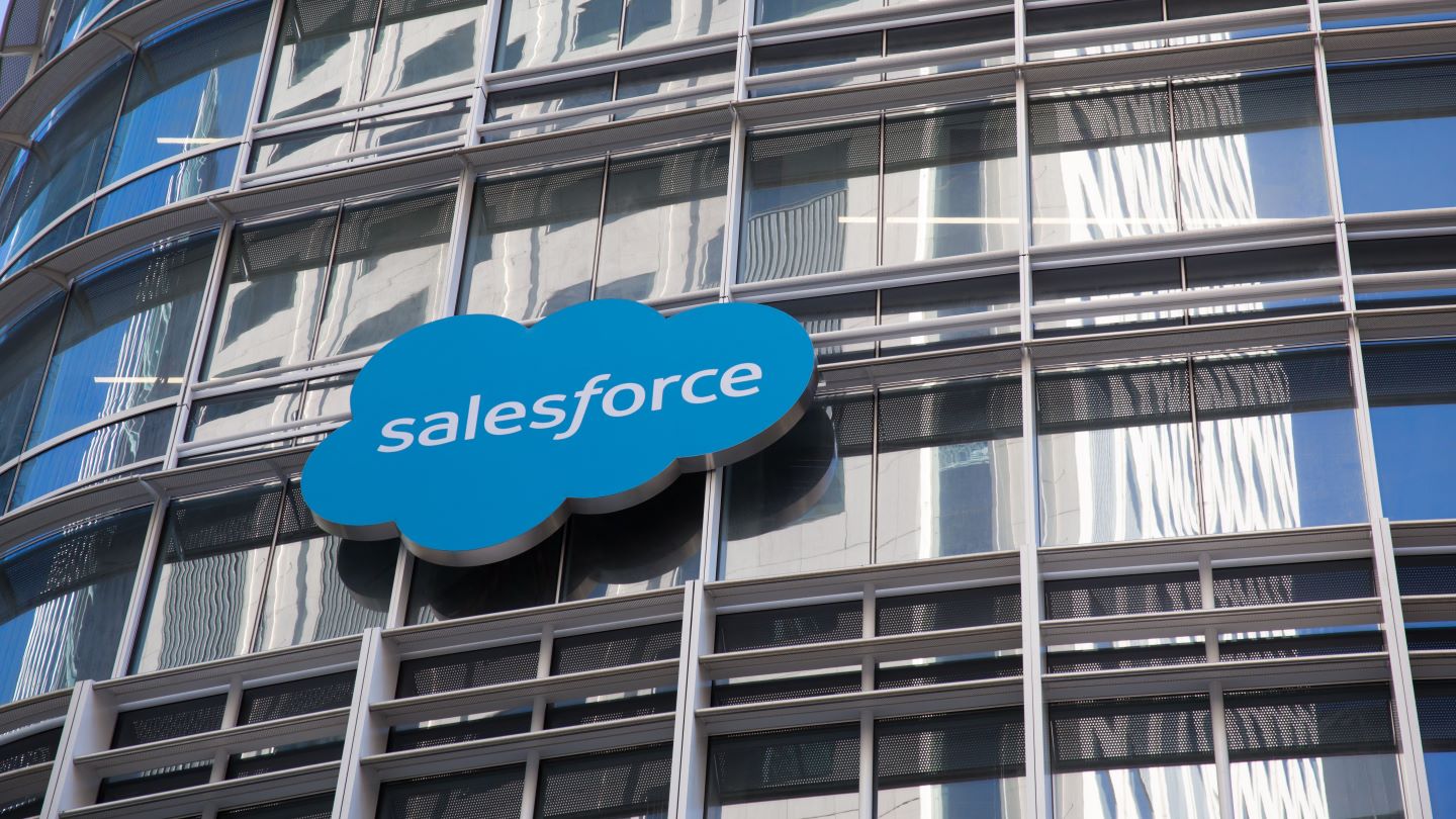 Salesforce to cut more than 1,000 jobs while hiring