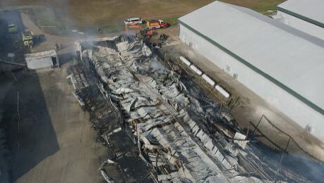 Over 30 agencies from 6 counties respond to barn fire at poultry farm ...