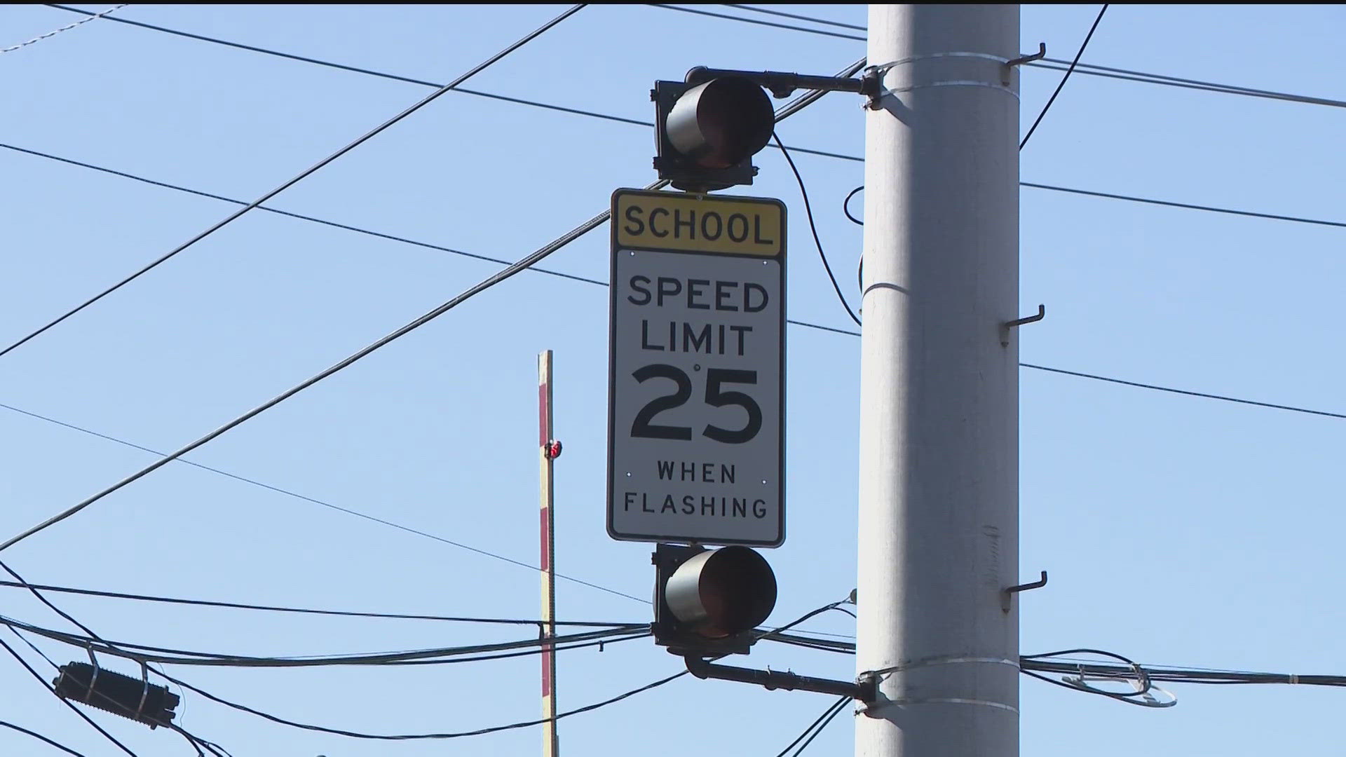Bill looks to ban school zone speeding camera