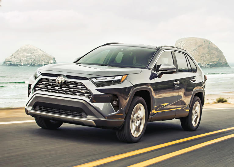 3 Reasons To Buy The Current Toyota RAV4 Before The New One Arrives