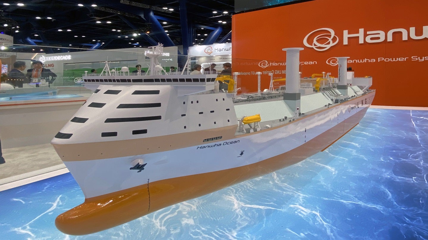 Hanwha and Baker Hughes to develop ammonia gas turbines for ships