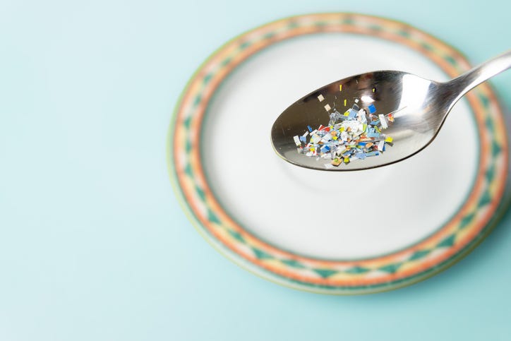 You might have a spoon's worth of microplastics in your brain