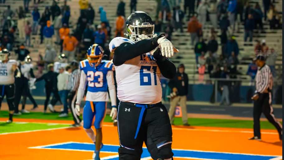 South Carolina Lands Final Official Visit for 2026 Four-Star IOL G ...