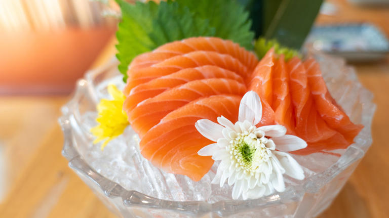 What's The Sashimi Type Made From Thinly Sliced Raw Salmon?
